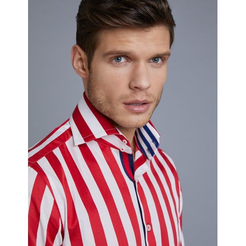 Hawes And Curtis Mens Curtis Red And White Bold Stripe Slim Fit Shirt